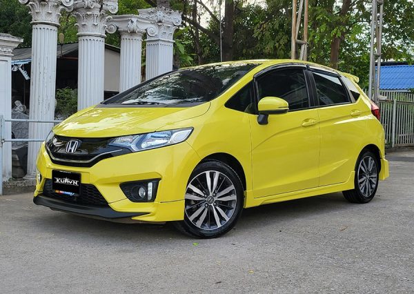 Tempat Sewa Mobil Malang Raya dan Sekitarnya - Kuryn Trans